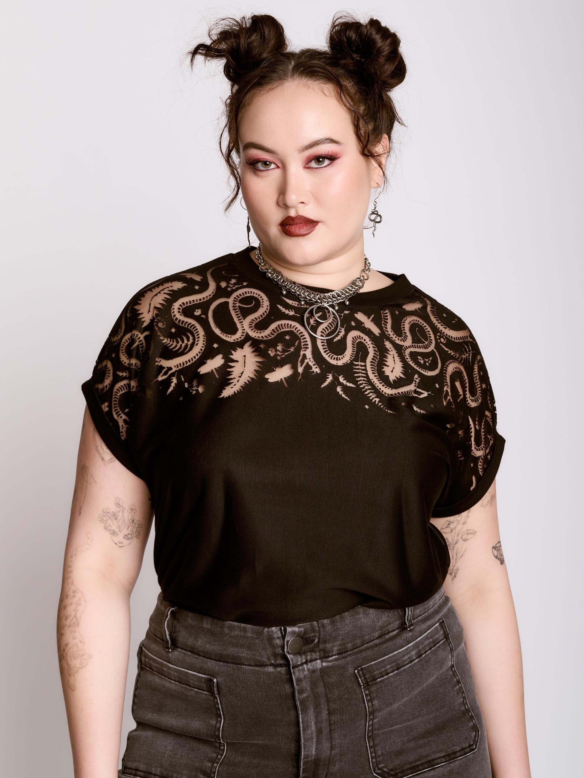 Plus Size Goth Clothes & Alternative Clothing | Midnight Hour ...