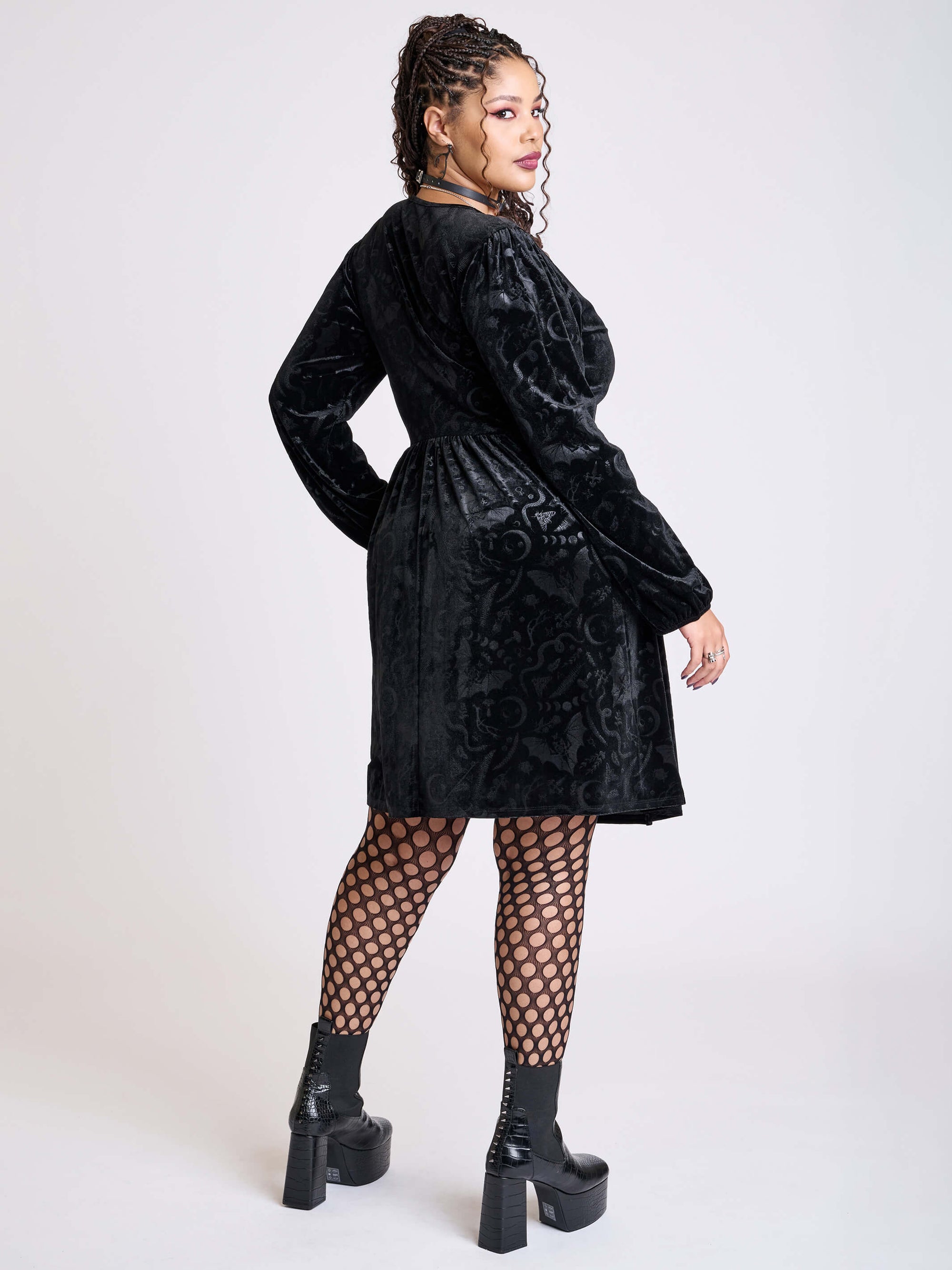 Plus Size Long Sleeve – Midnight Hour