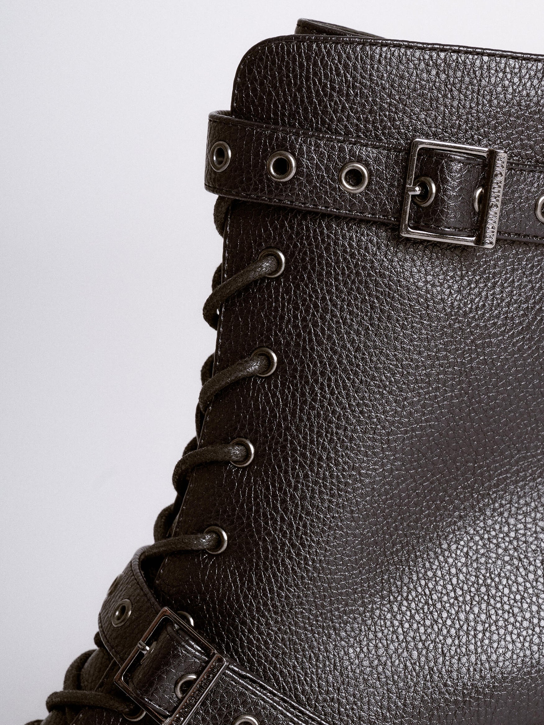 Shoes – Midnight Hour