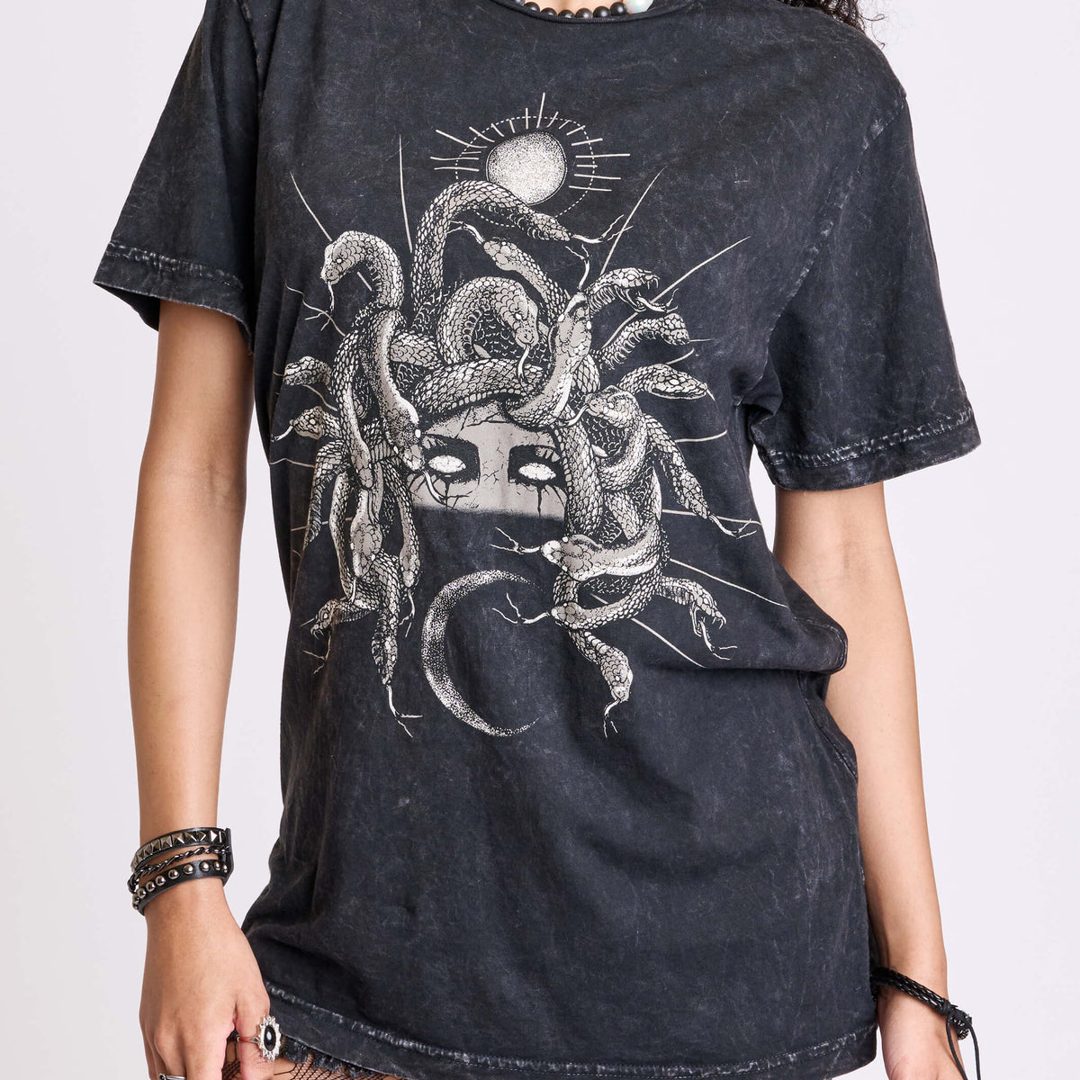Medusa Tshirt – Midnight Hour