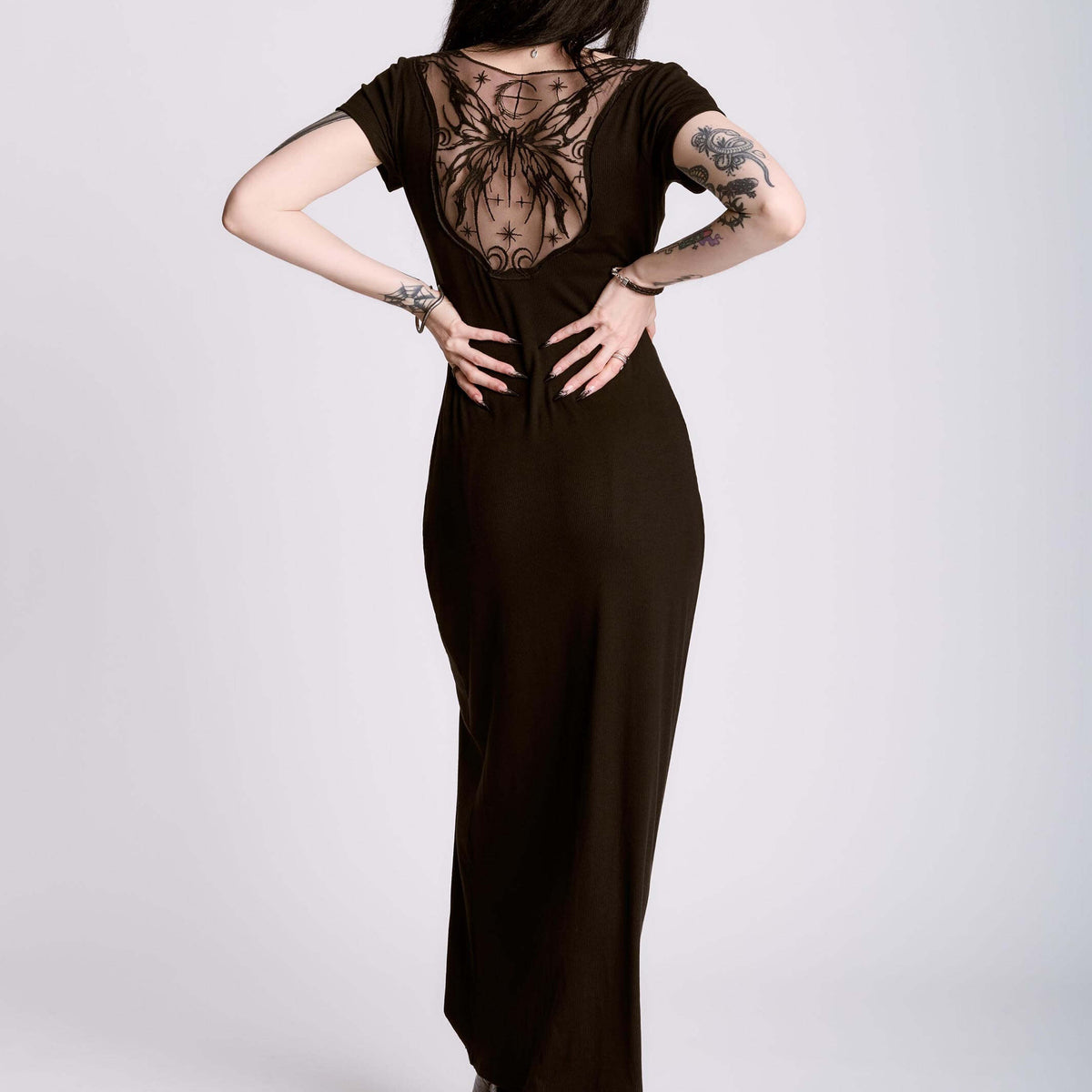 Sigil Moth Maxi – Midnight Hour