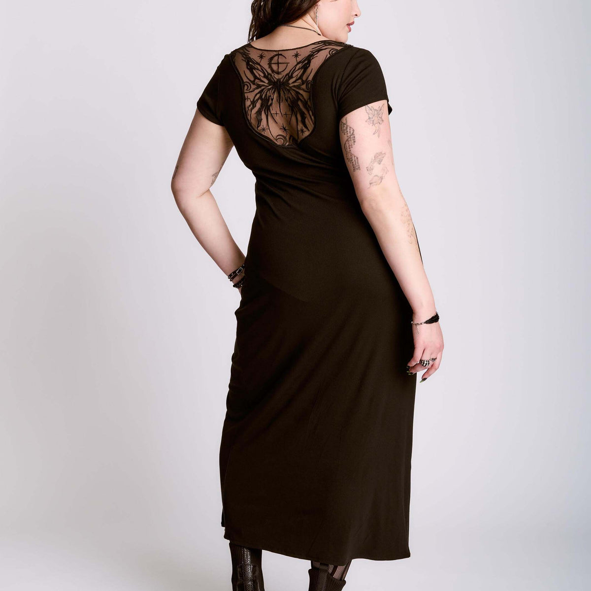 Sigil Moth Maxi – Midnight Hour