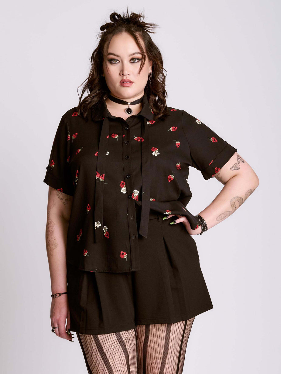 Plus Size Goth Clothes & Alternative Clothing | Midnight Hour ...